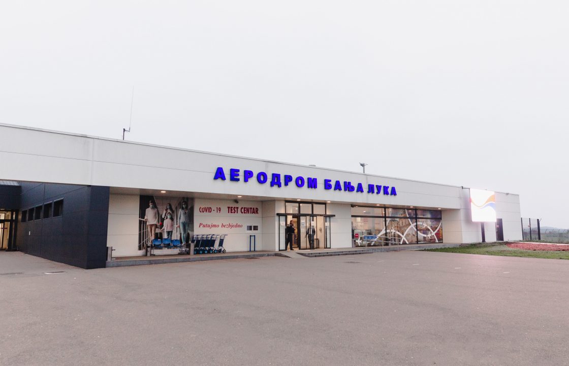 Iznajmljivanje Auta Aerodrom Banja Luka · Besplatna Dostava · Eternal Pro
